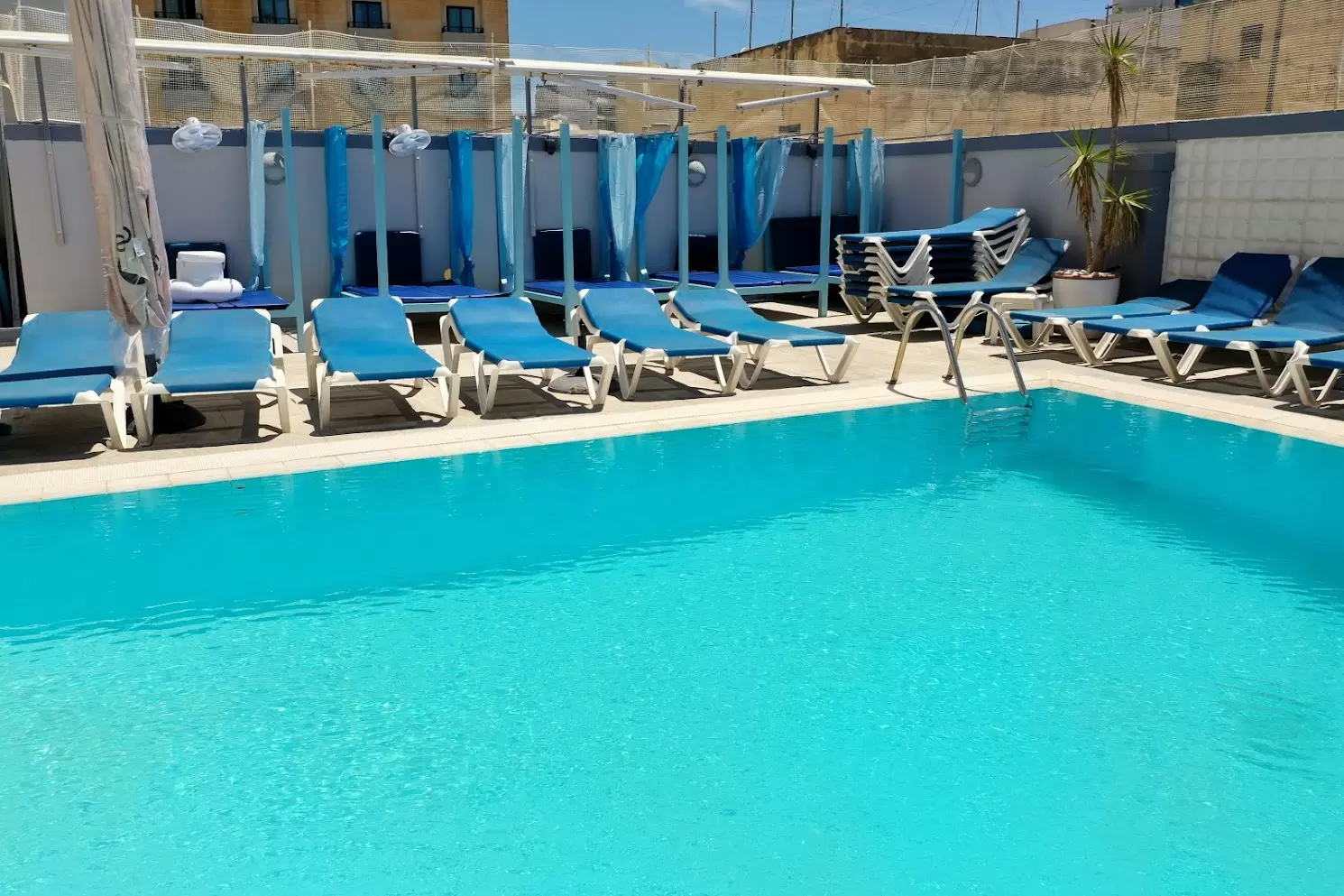 Pool 2015 – Day By The Pool Malta